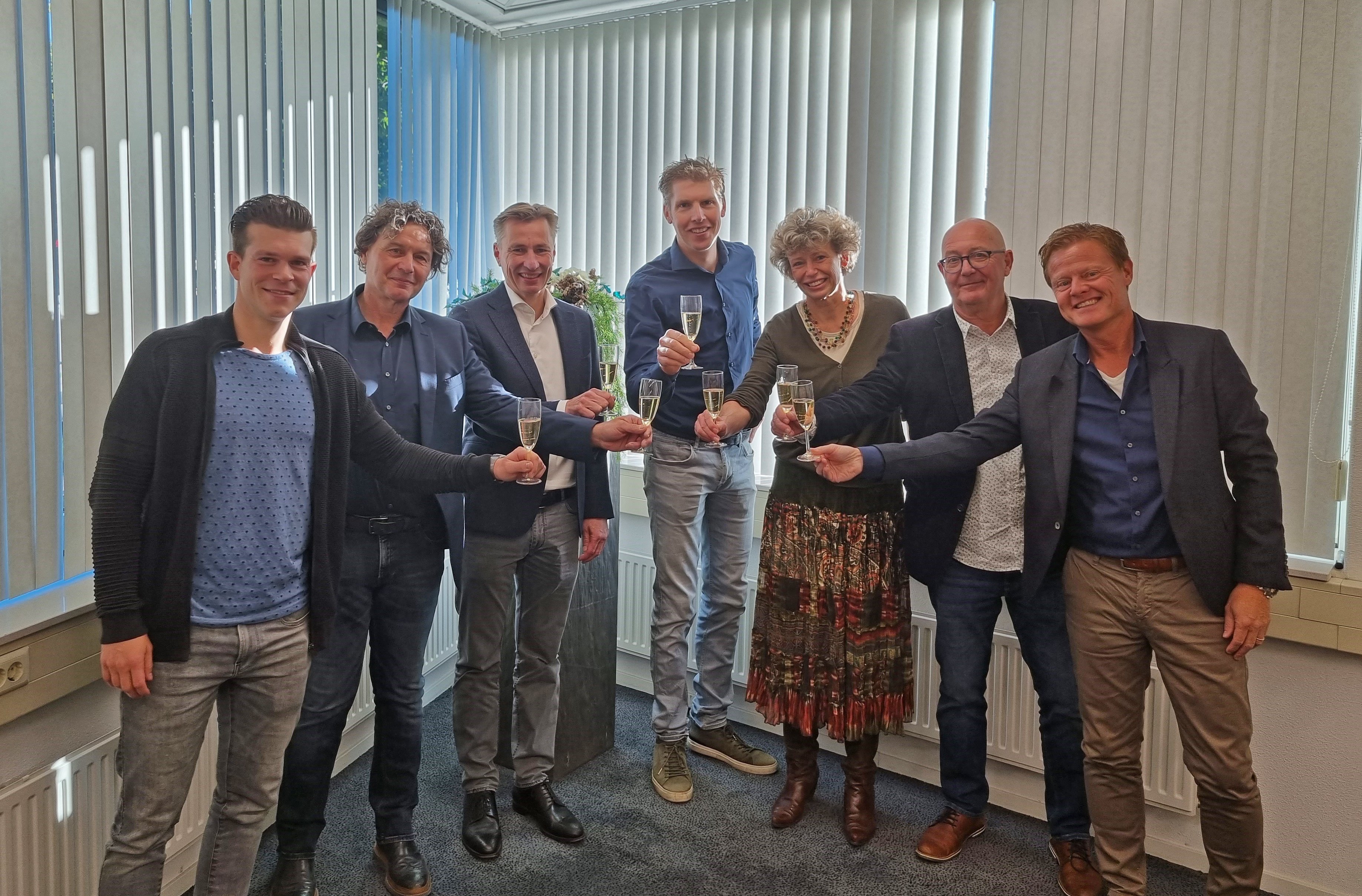 Zorggroepen Chronos en BeRoEmD tekenen meerjarige samenwerkingsovereenkomst met Advitronics